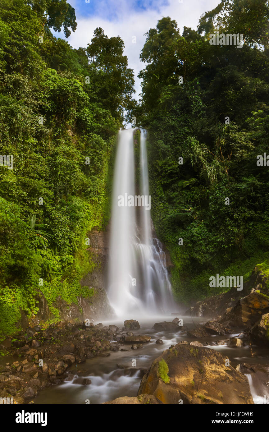 Gitgit Wasserfall - Insel Bali Indonesien Stockfotografie - Alamy