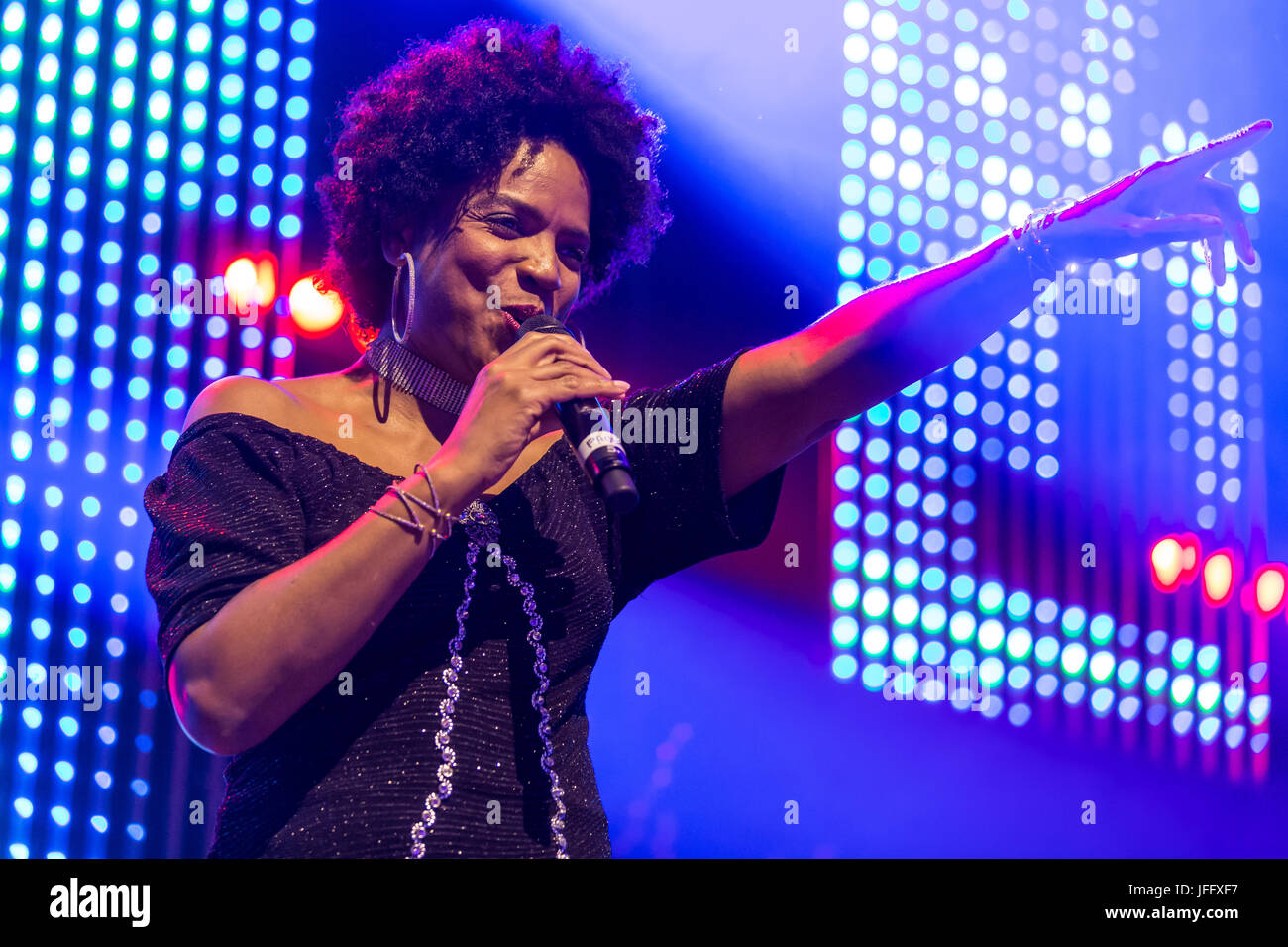 Boney m -Fotos und -Bildmaterial in hoher Auflösung – Alamy