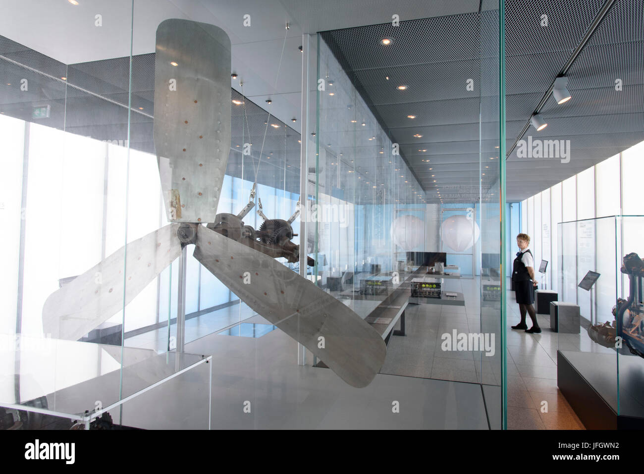 Zeppelin museum innen -Fotos und -Bildmaterial in hoher Auflösung – Alamy