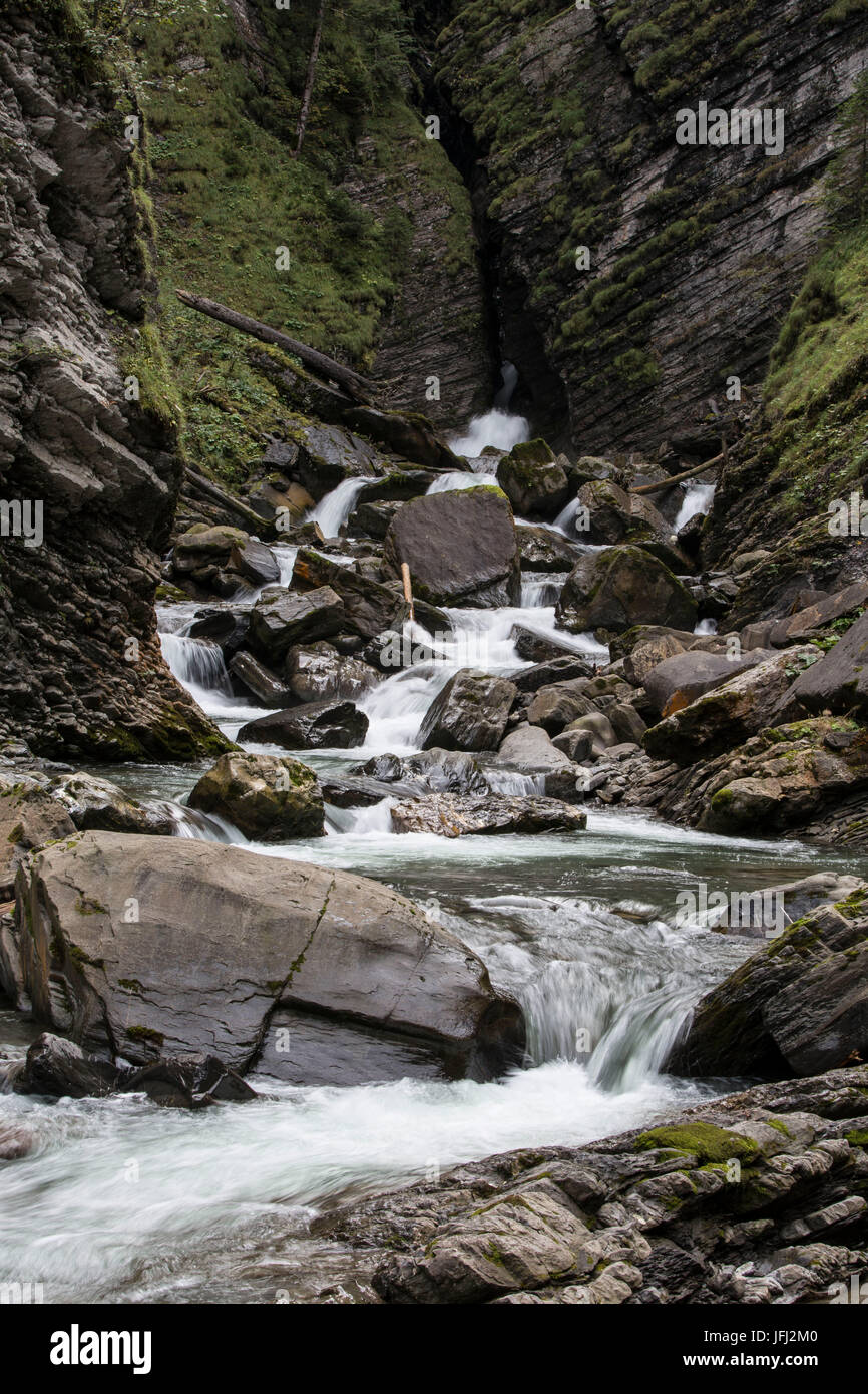 Rauschendes Wasser Stockfotos und -bilder Kaufen - Alamy