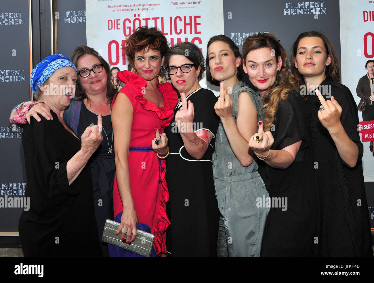 München, Deutschland. 28. Juni 2017. Die Schauspielerinnen Sibylle ...