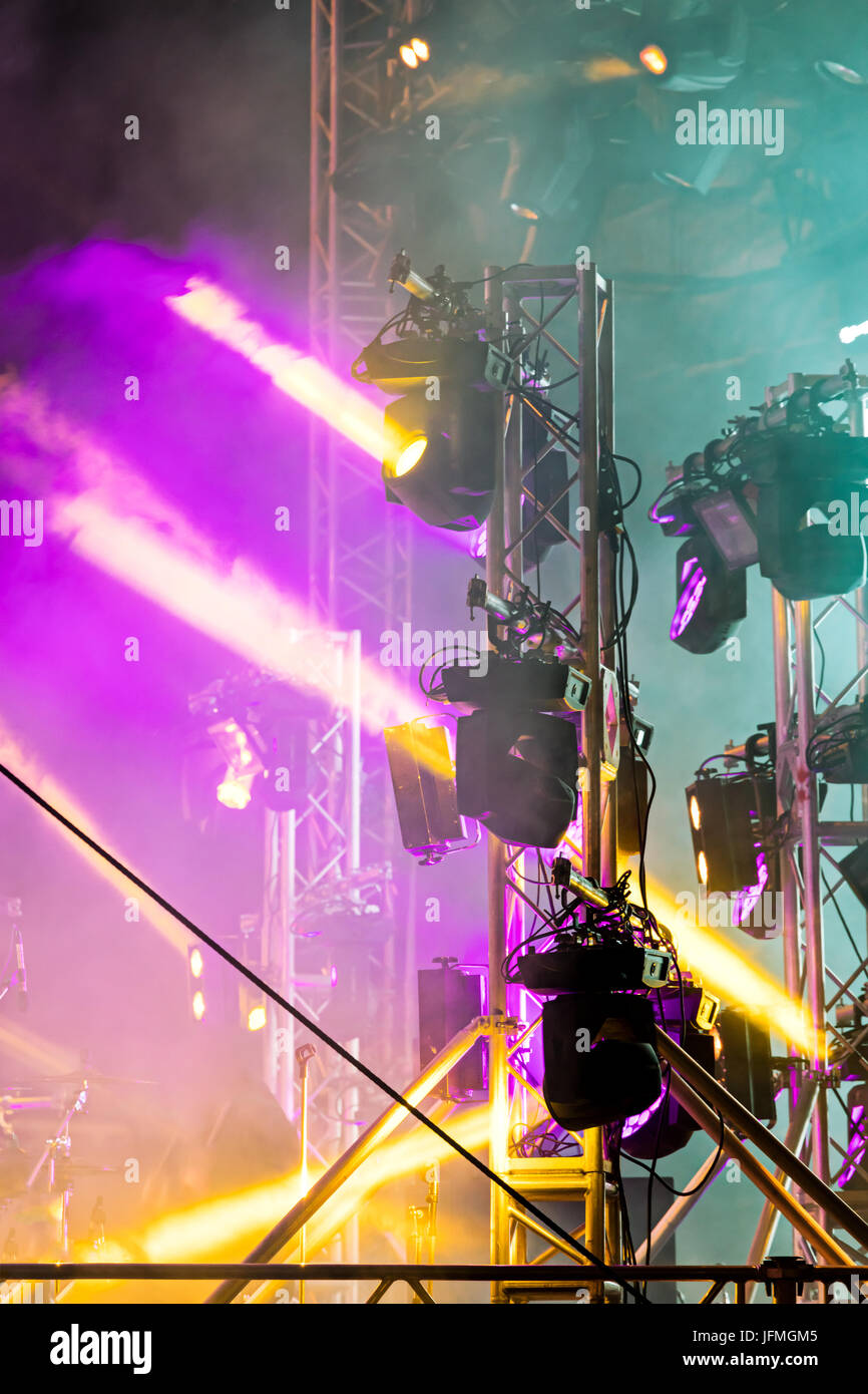 Blitz effekt -Fotos und -Bildmaterial in hoher Auflösung – Alamy