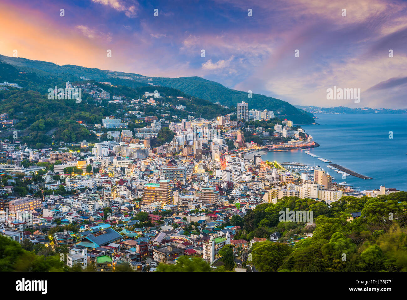 Atami japan -Fotos und -Bildmaterial in hoher Auflösung – Alamy