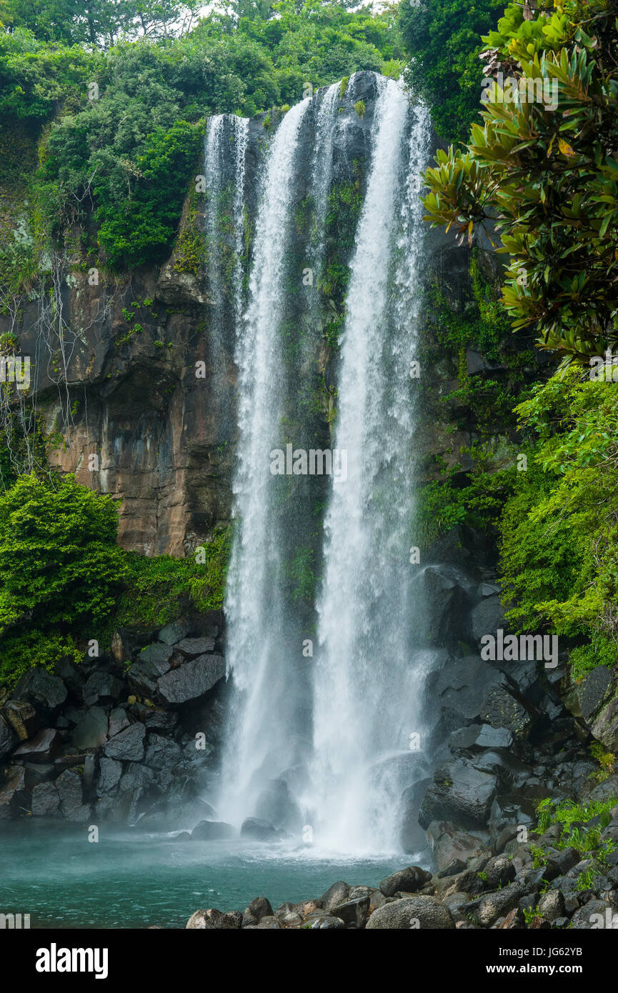 Jeongbang pokpo -Fotos und -Bildmaterial in hoher Auflösung – Alamy