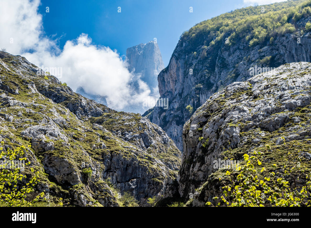 Naranjo de Bulnes in Picos de Europa Stockfotografie - Alamy