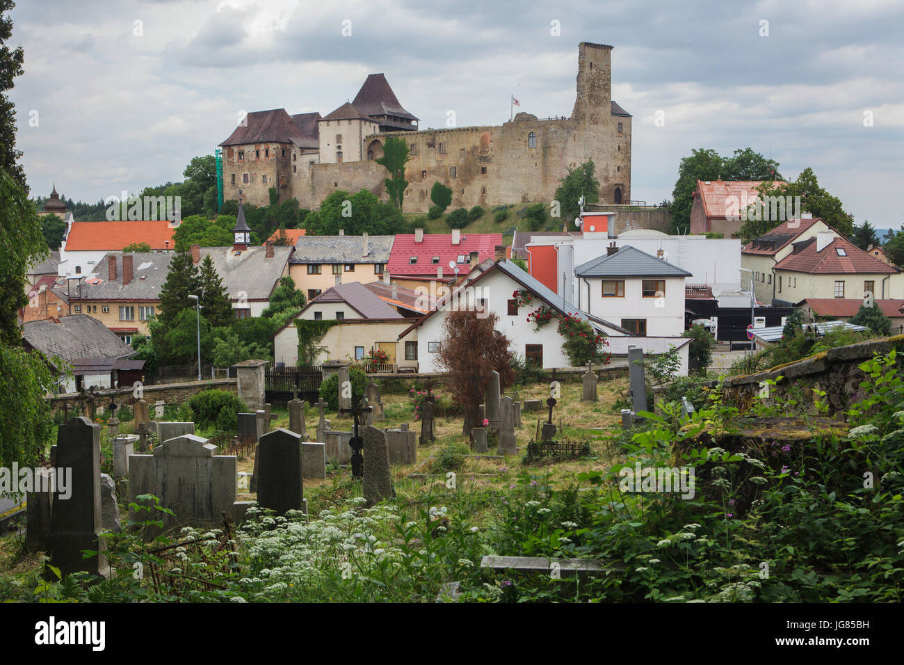 Hrad lipnice -Fotos und -Bildmaterial in hoher Auflösung – Alamy