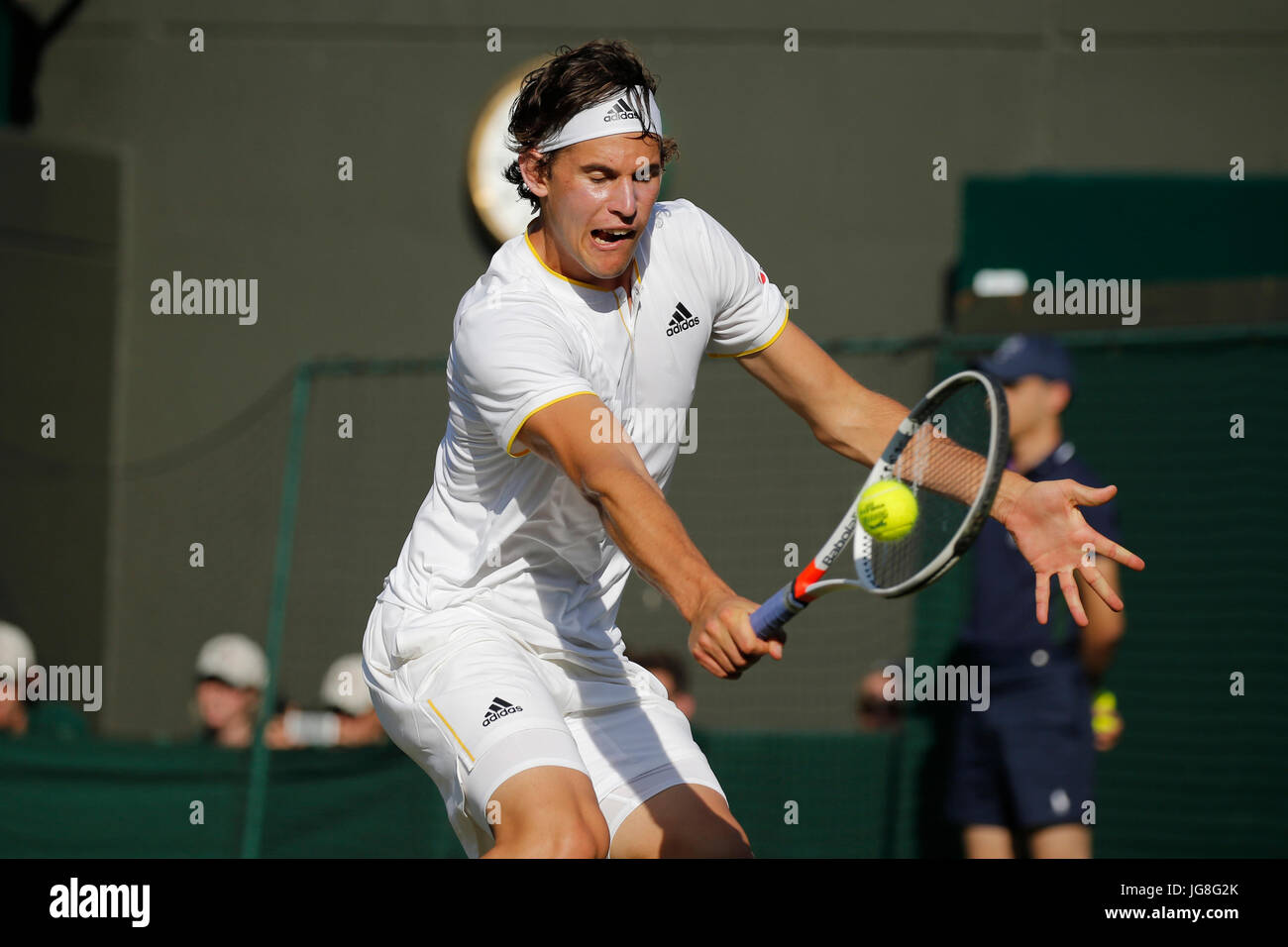 Dominic thiem backhand -Fotos und -Bildmaterial in hoher Auflösung – Alamy