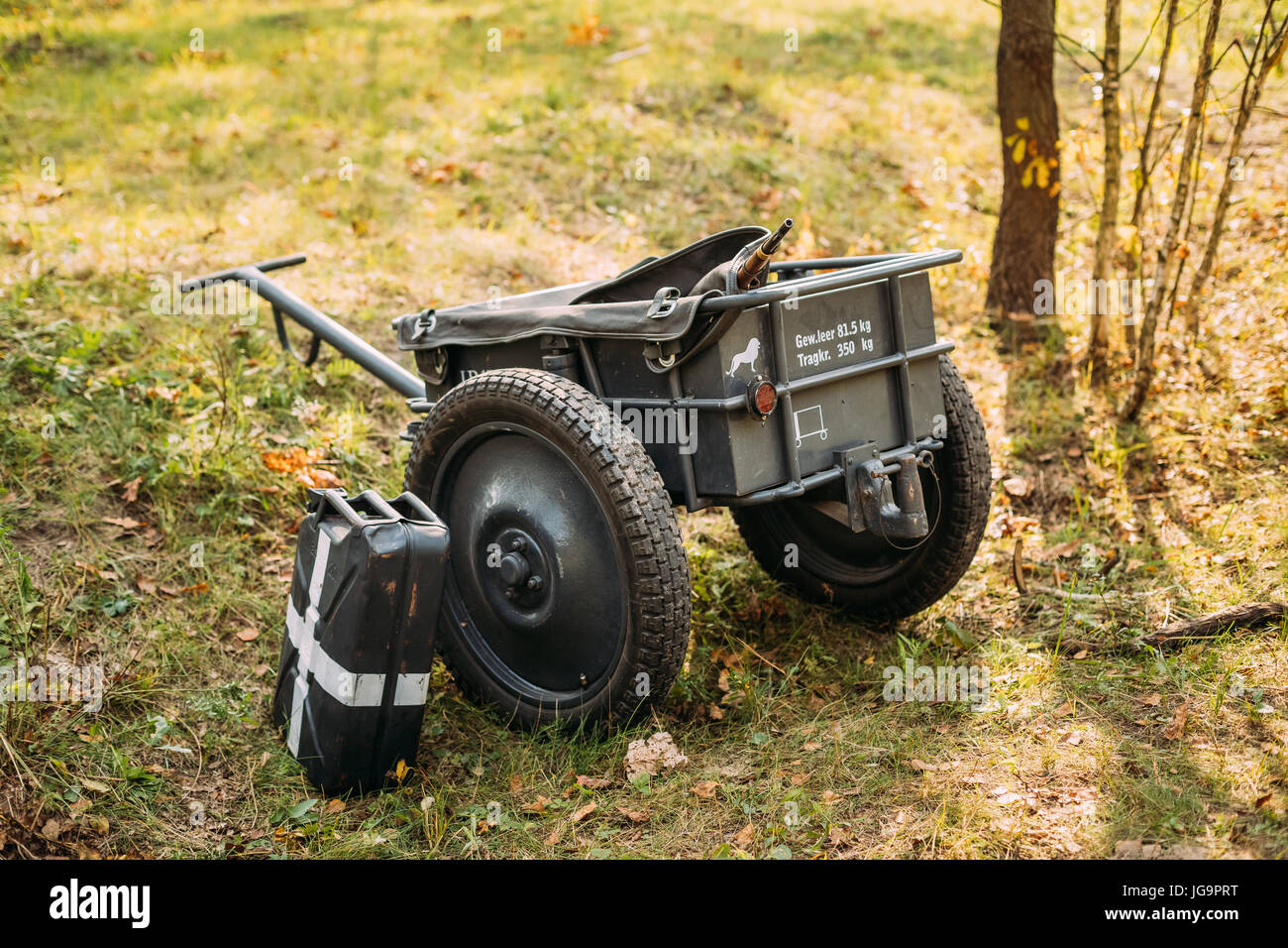 Deutsche Militärmunition. Deutsche Infanterie Cart oder Handwagen ...