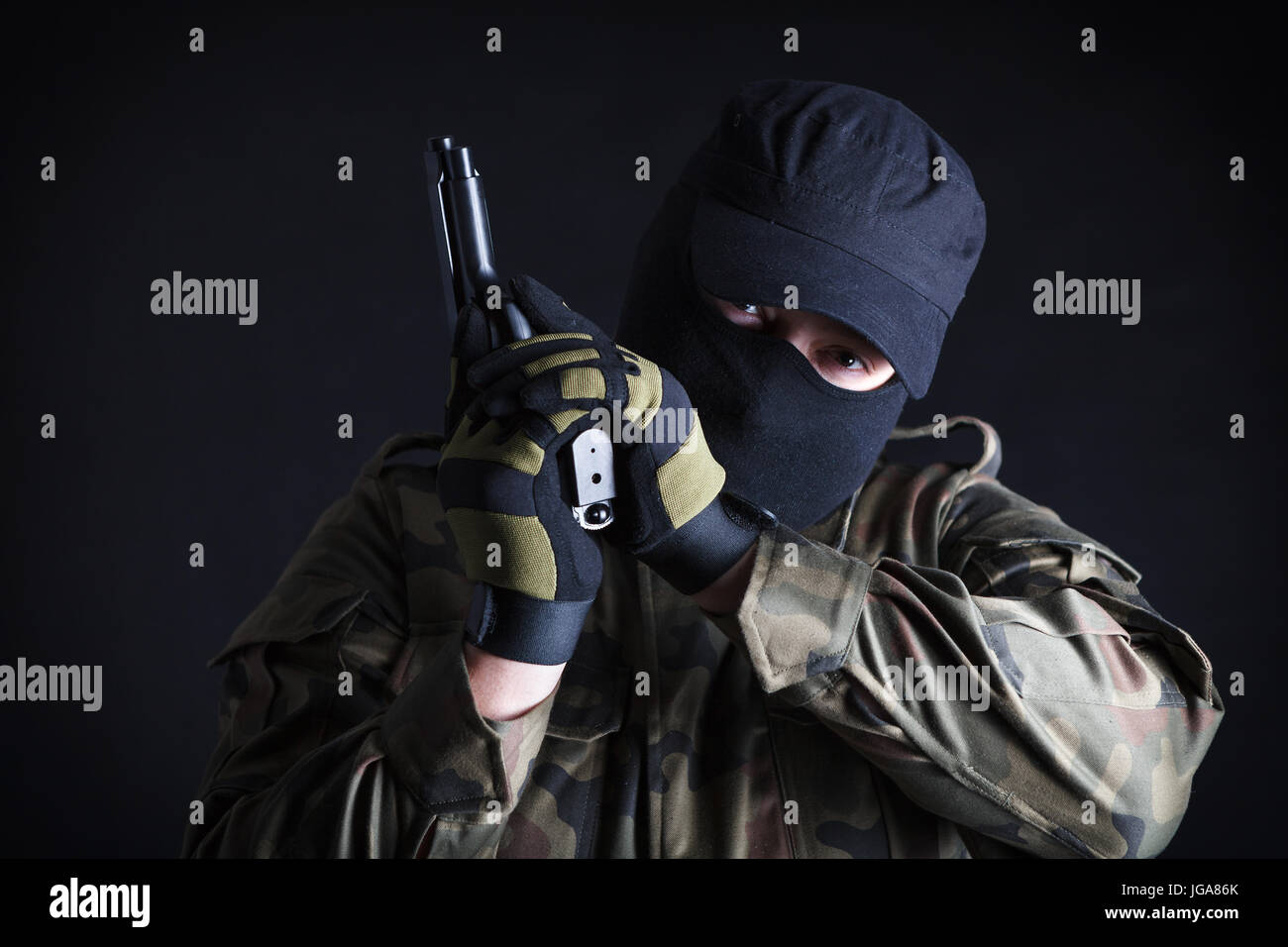 Swat cap -Fotos und -Bildmaterial in hoher Auflösung – Alamy