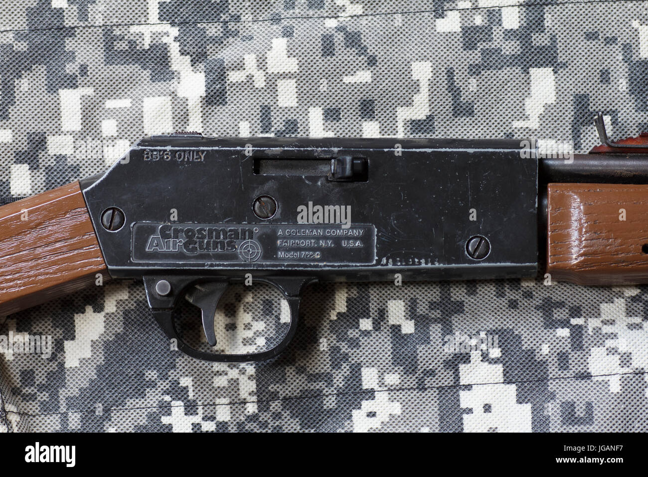 Bb gun -Fotos und -Bildmaterial in hoher Auflösung – Alamy