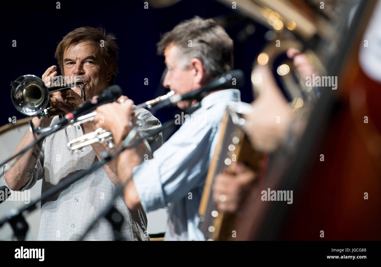 München, Deutschland. 5. Juli 2017. Sänger Campino (L, Andreas Frege ...