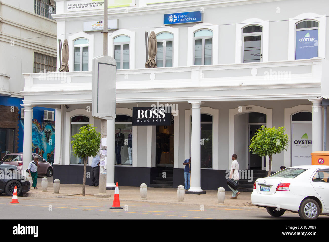 Hugo Boss Speichern Stockfotos und -bilder Kaufen - Alamy