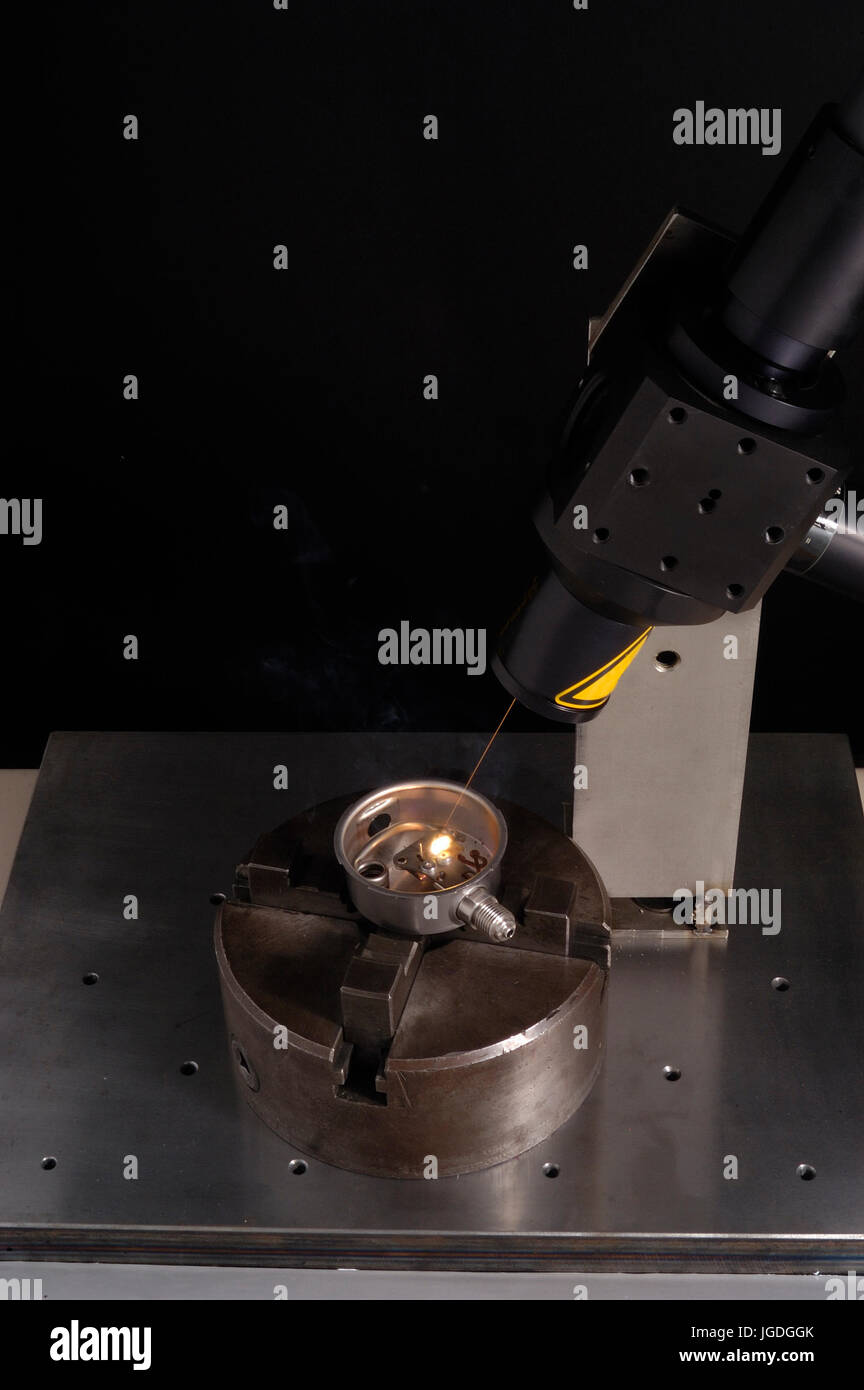 Laser beam welding -Fotos und -Bildmaterial in hoher Auflösung – Alamy