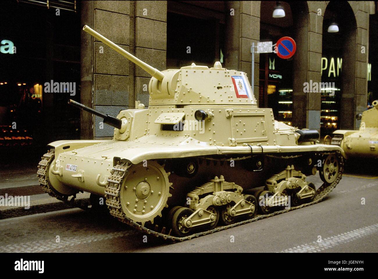 Italienische Armee, Fiat-Ansaldo M13/40 Panzer des zweiten Weltkriegs ...