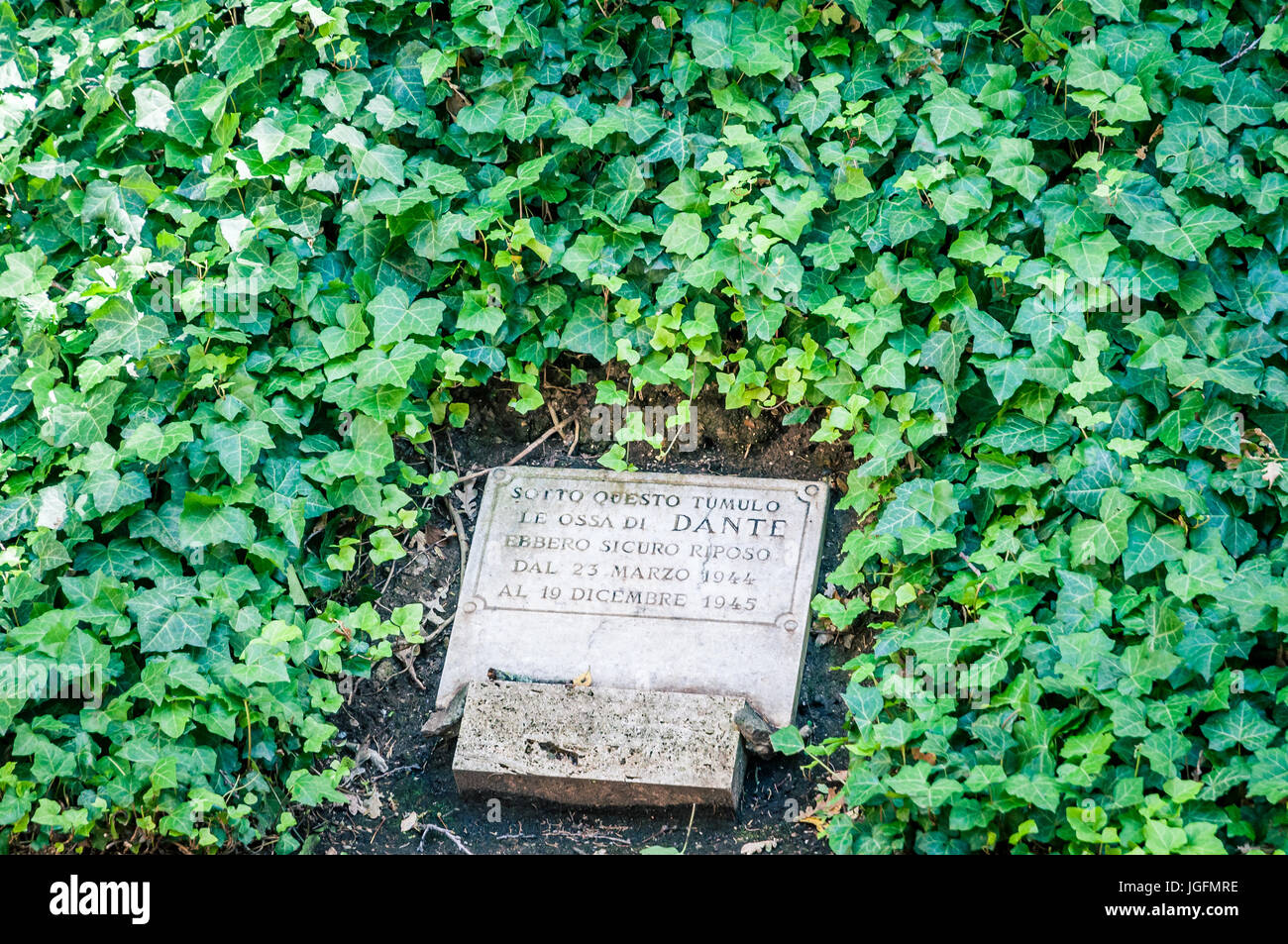 Dantes kirche -Fotos und -Bildmaterial in hoher Auflösung – Alamy