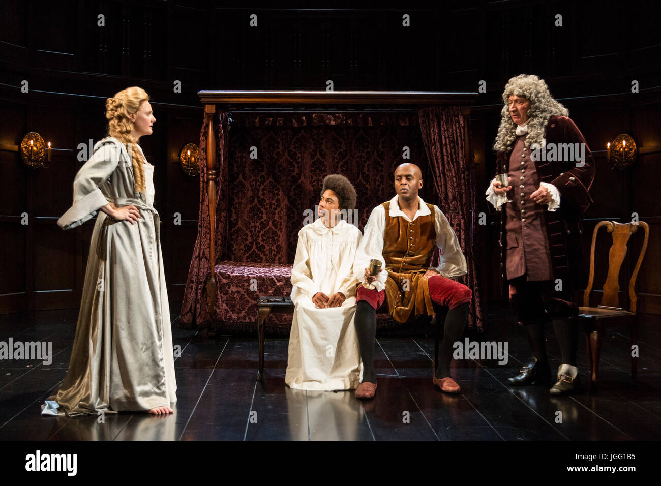 Richard hope actor -Fotos und -Bildmaterial in hoher Auflösung – Alamy