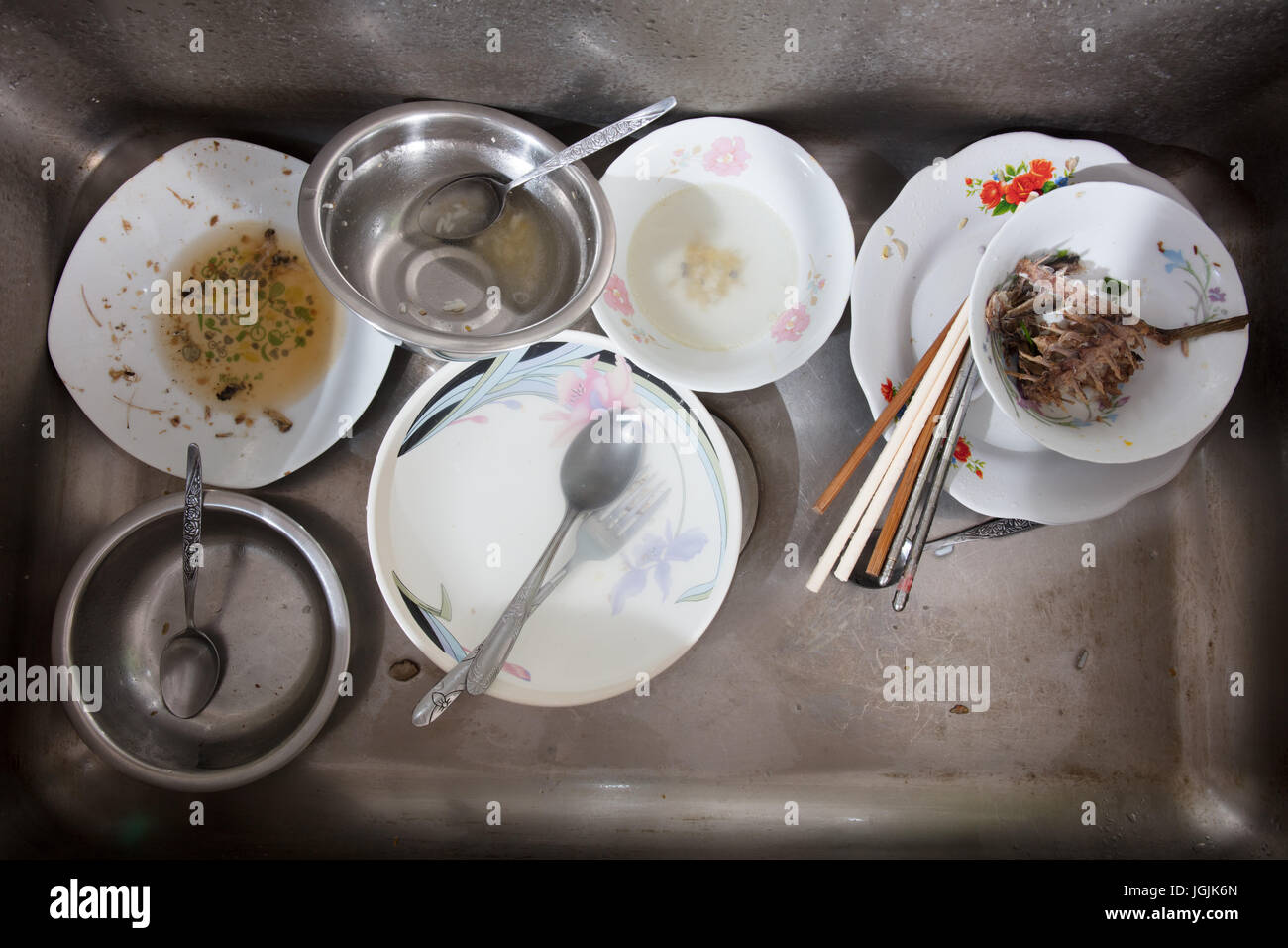 Nasse Teller Stockfotos und -bilder Kaufen - Alamy