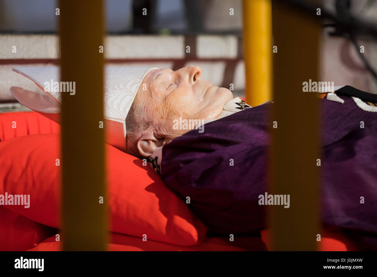 Joachim kardinal meisner -Fotos und -Bildmaterial in hoher Auflösung ...