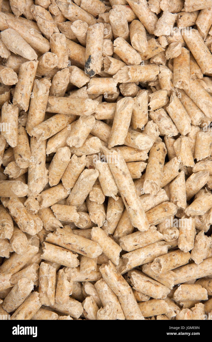 Holzpellets holzpellets -Fotos und -Bildmaterial in hoher Auflösung – Alamy