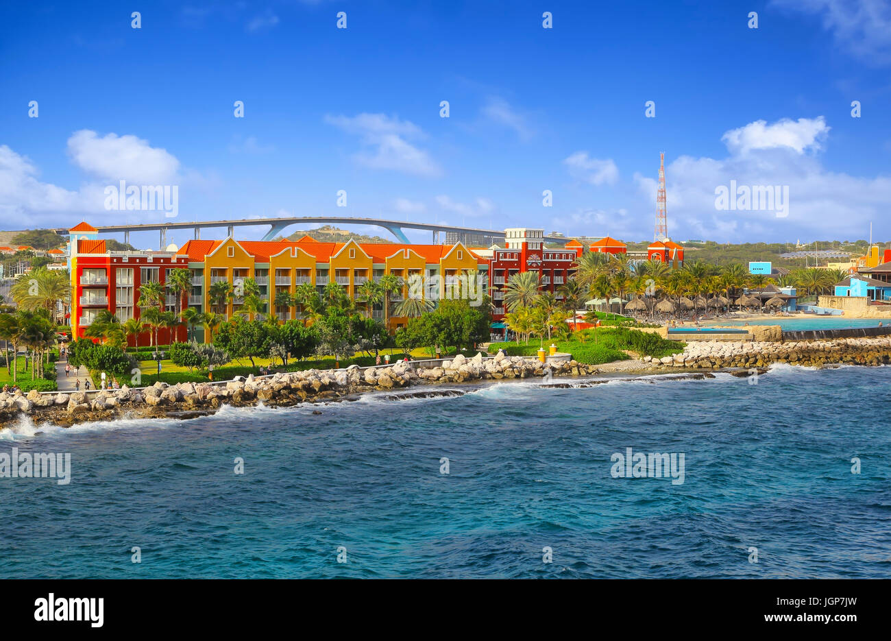 Green curacao -Fotos und -Bildmaterial in hoher Auflösung – Alamy