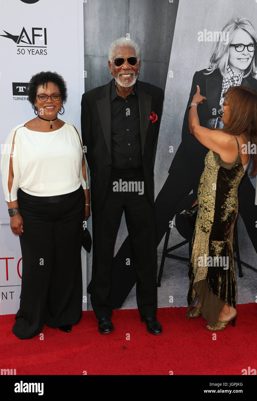Morgan freeman and deena freeman -Fotos und -Bildmaterial in hoher ...