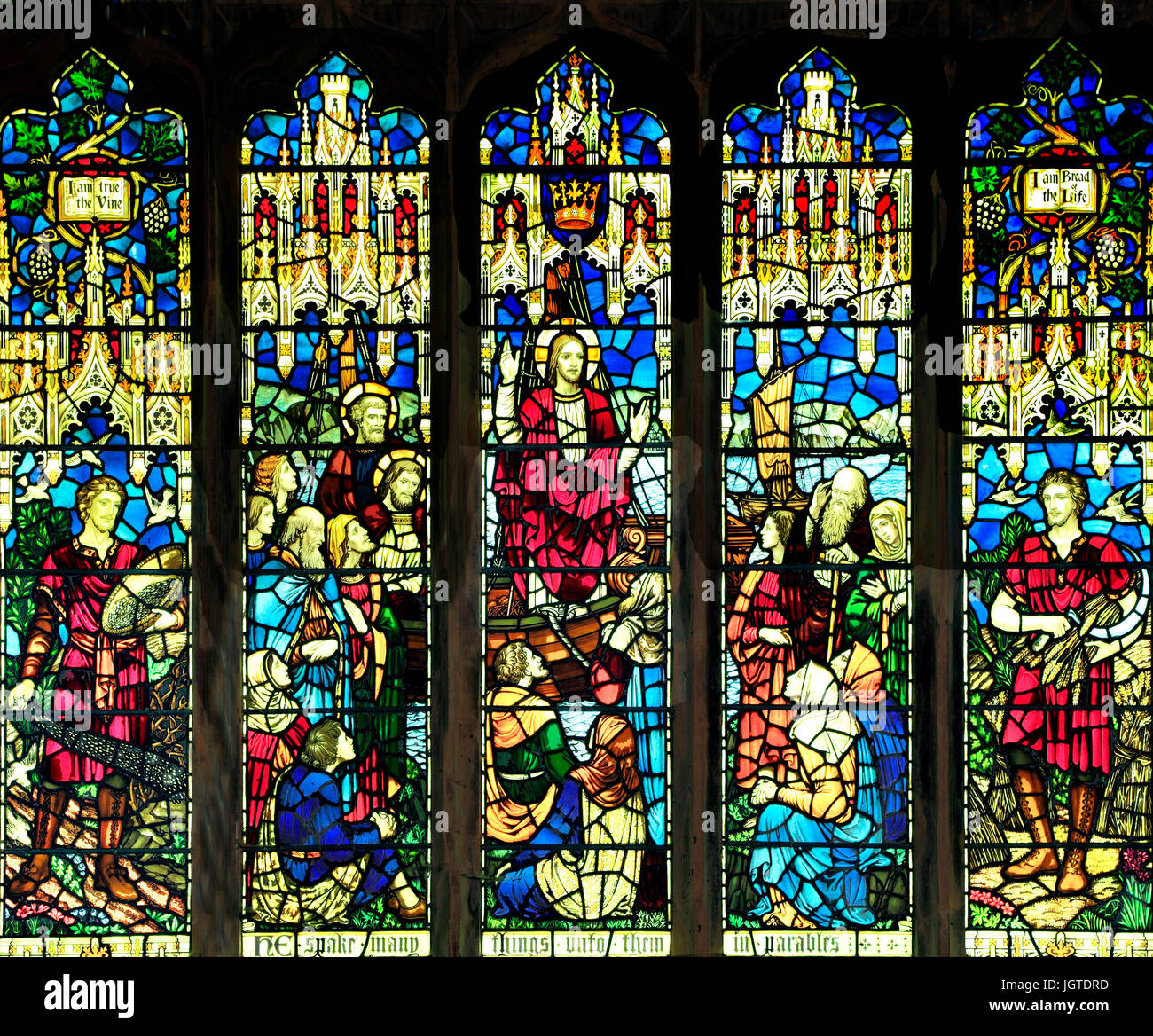 Stained glass window jesus preaching -Fotos und -Bildmaterial in hoher ...