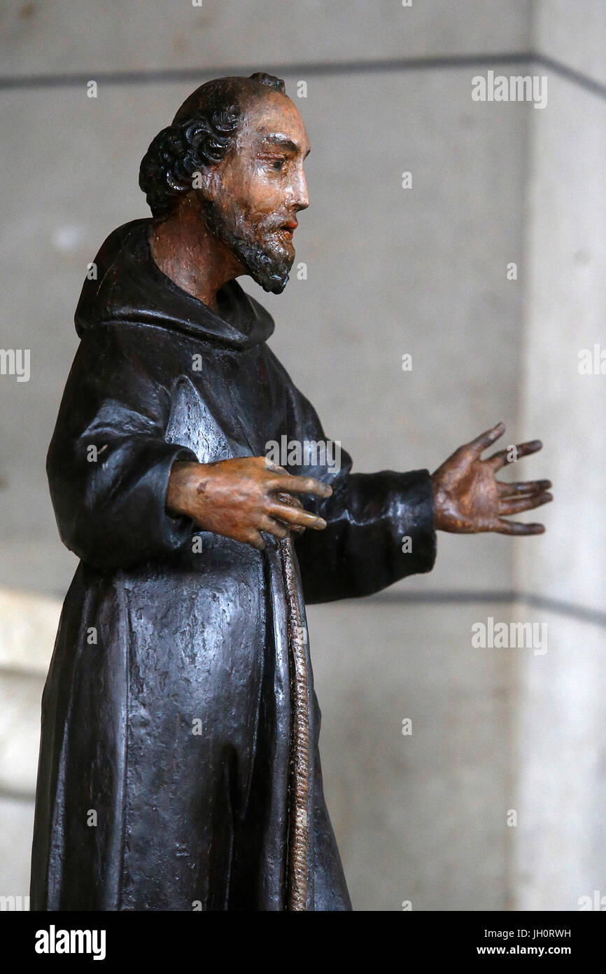 Heiliger franziskus assisi -Fotos und -Bildmaterial in hoher Auflösung ...