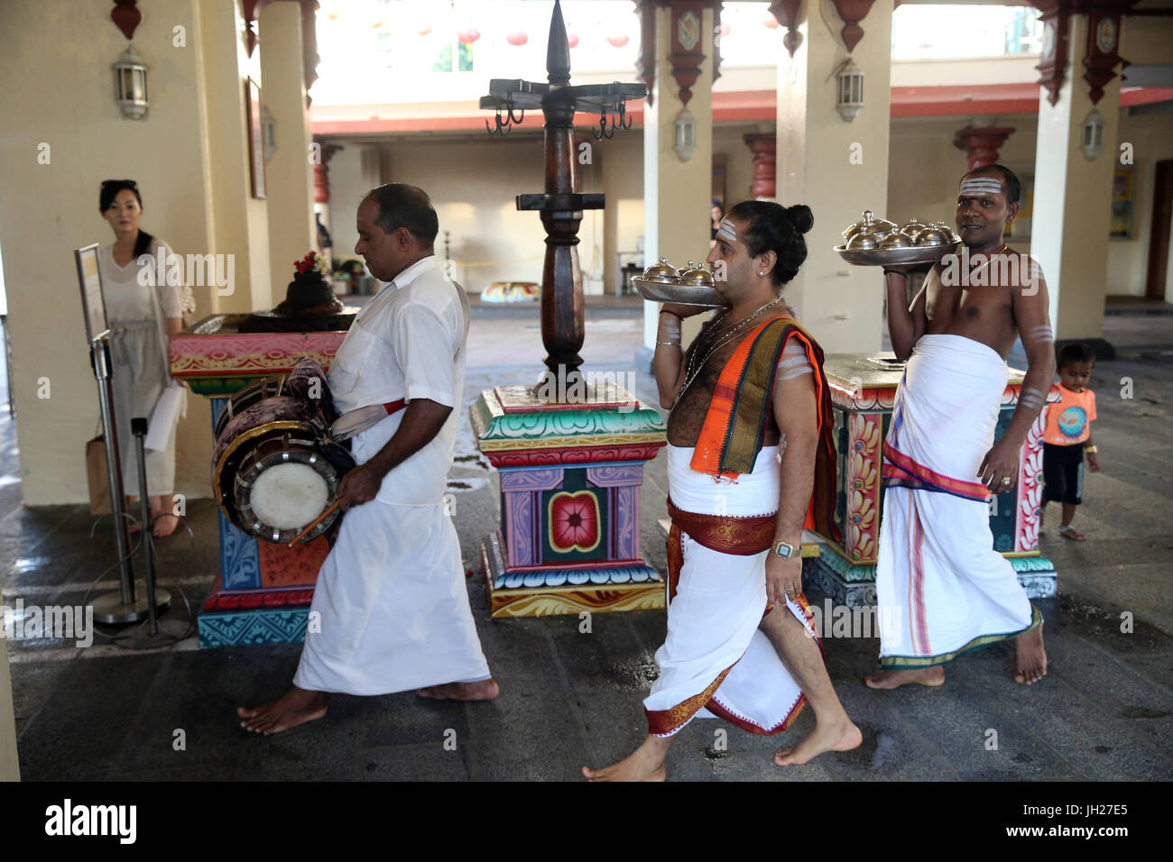 Hindu brahman -Fotos und -Bildmaterial in hoher Auflösung – Alamy