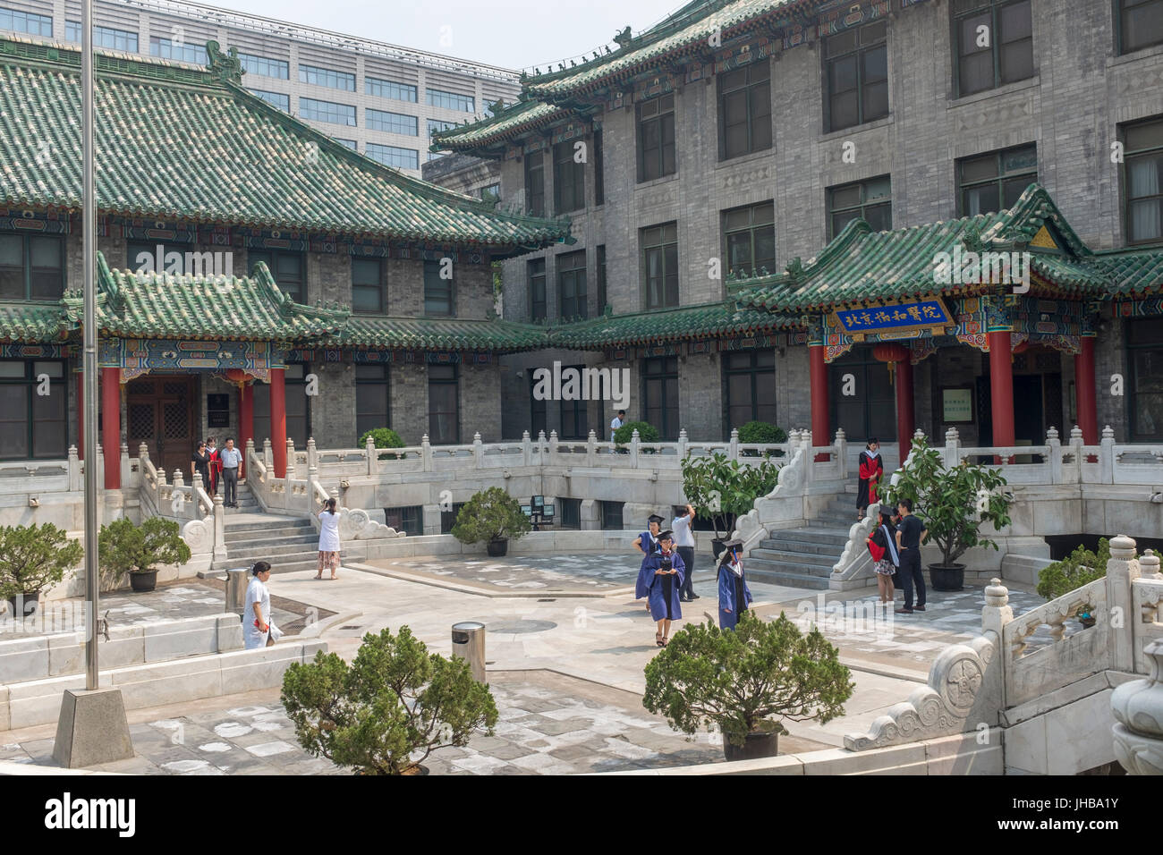 Peking Union Medical College Hospital wurde 1921 von Rockefeller ...