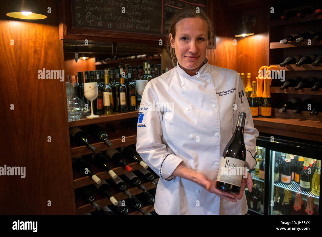 Jocelyn Myers-Adams Executive Chef im the Table Bay Hotel. Keller des ...