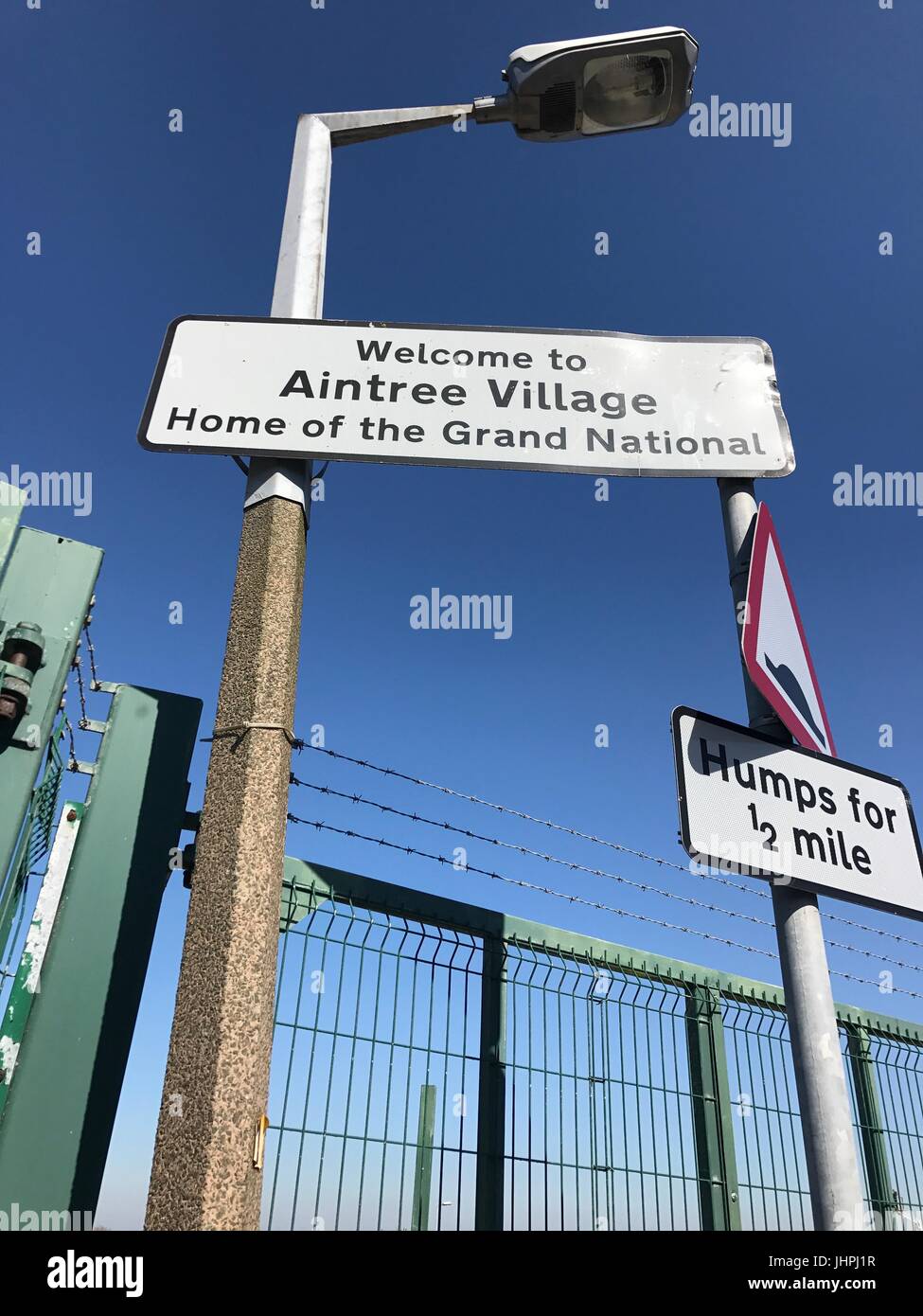 Aintree racecourse -Fotos und -Bildmaterial in hoher Auflösung – Alamy