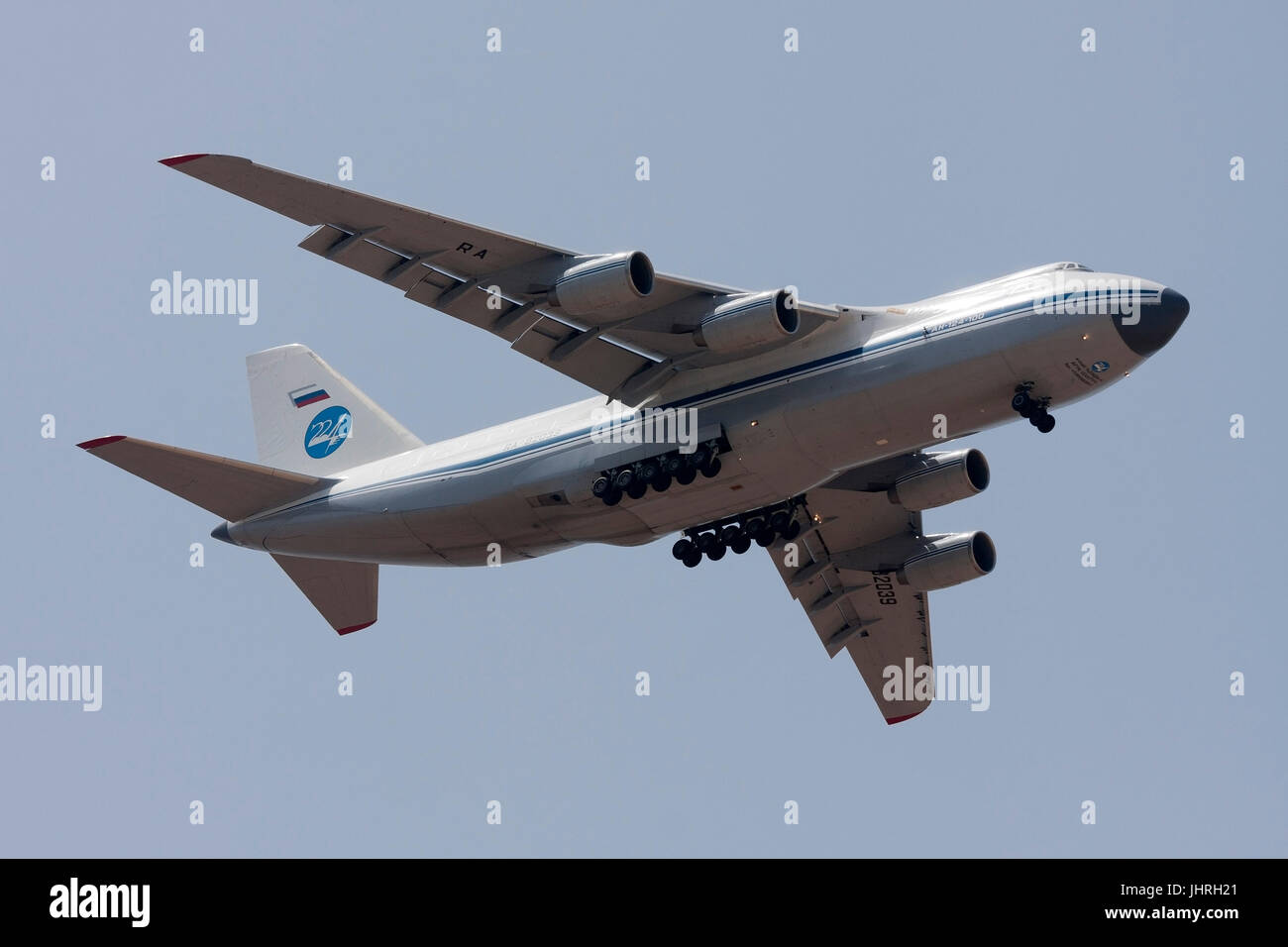 Antonov An 124 100 Russian Stockfotos und -bilder Kaufen - Alamy