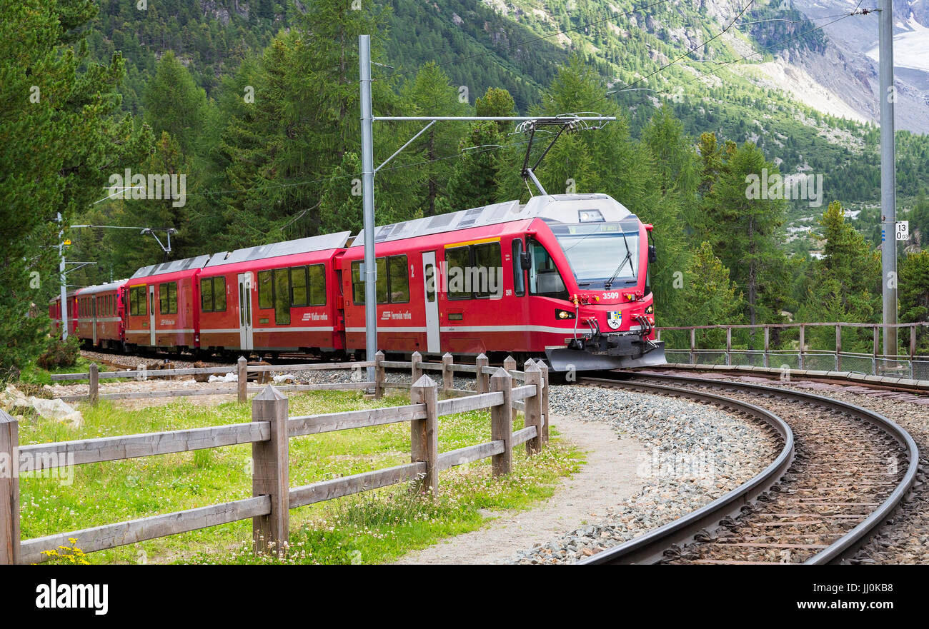 Zug schweiz -Fotos und -Bildmaterial in hoher Auflösung - Seite 2 - Alamy