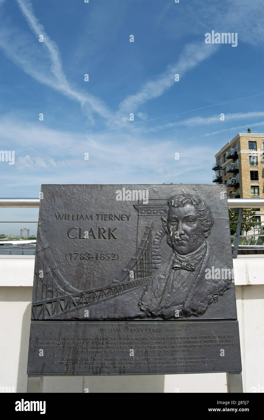 Bronzetafel zur Erinnerung an Ingenieur und Architekt William Tierney ...