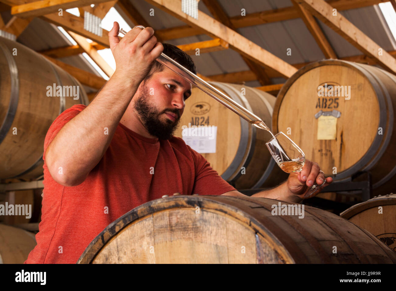 Whisky thief -Fotos und -Bildmaterial in hoher Auflösung – Alamy