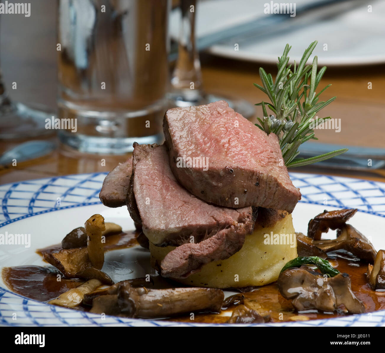 Wildes Fleisch Stockfotos und -bilder Kaufen - Alamy