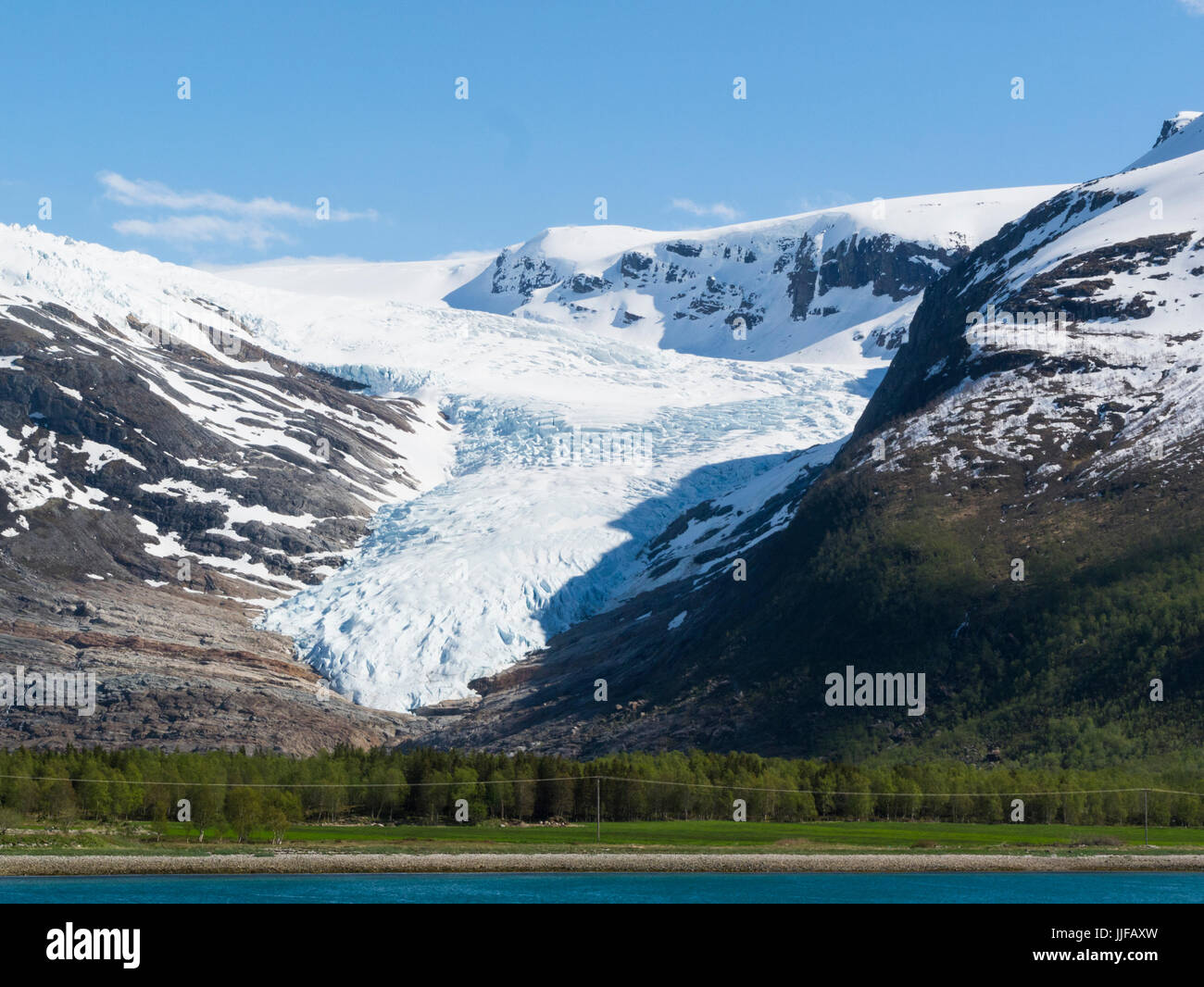 Ansicht des Engabreen-Gletschers in Saltfjellet-Svartisen Nationalpark ...