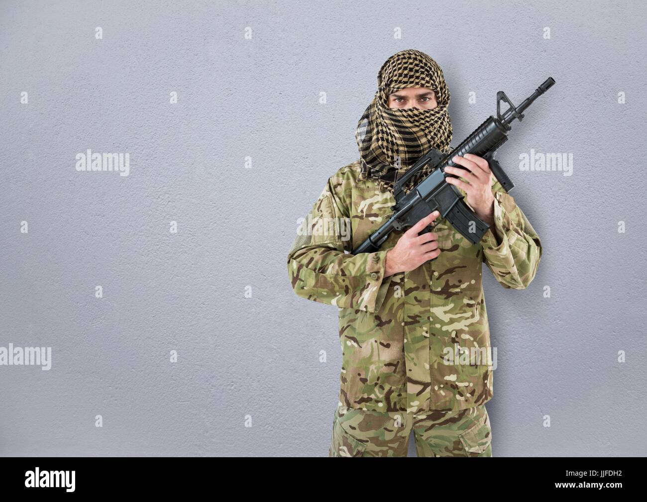 Digitalen Verbund der Soldat mit dem Gesicht bedeckt und Waffe in den ...