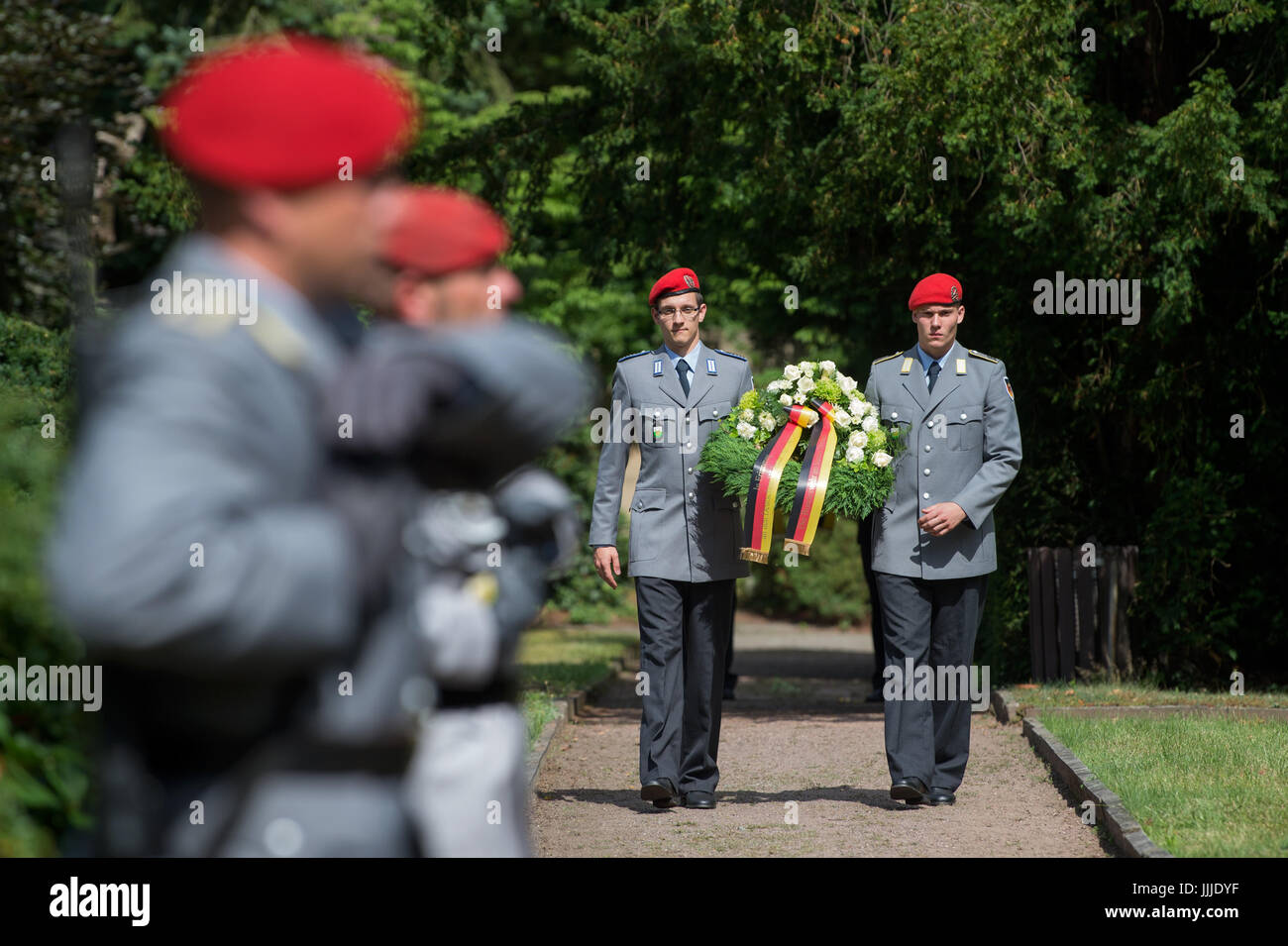 General Friedrich Olbricht Stockfotos und -bilder Kaufen - Alamy