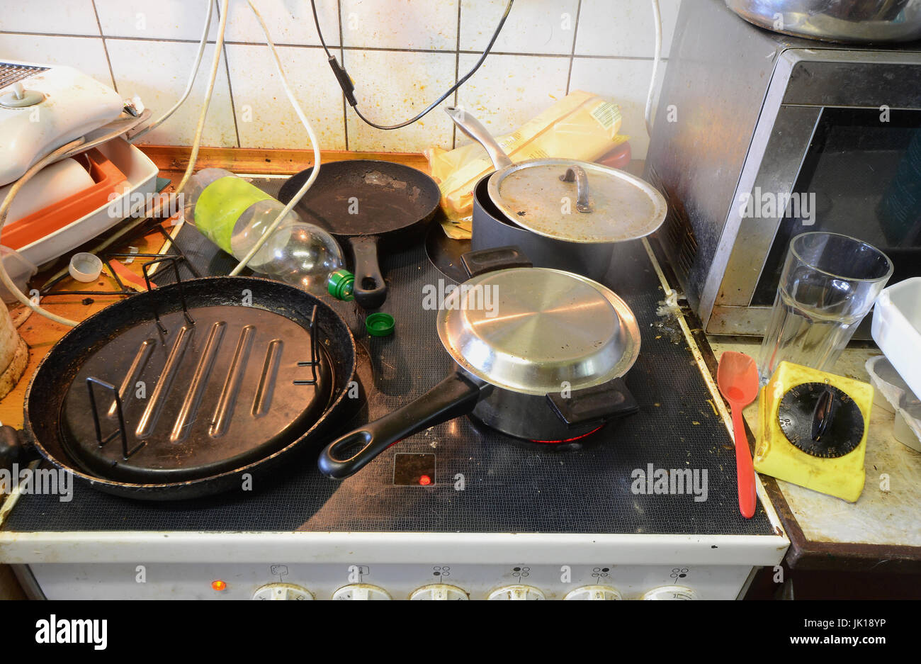 Filthy Cooker Stockfotos und -bilder Kaufen - Alamy