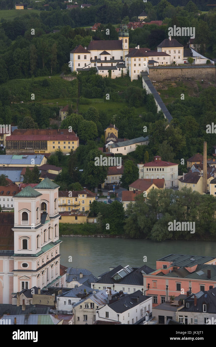 Deutschland, Bayern, Passau, Altstadt von Burg Veste Oberhaus ...