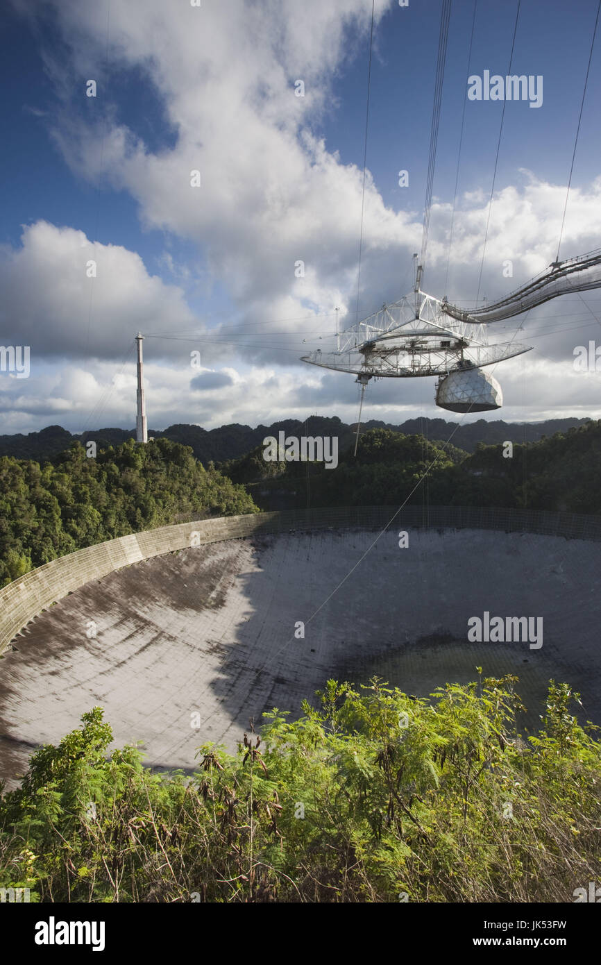 Puerto Rico, Nordküste, Arecibo, Arecibo-Observatorium, weltweit größte ...