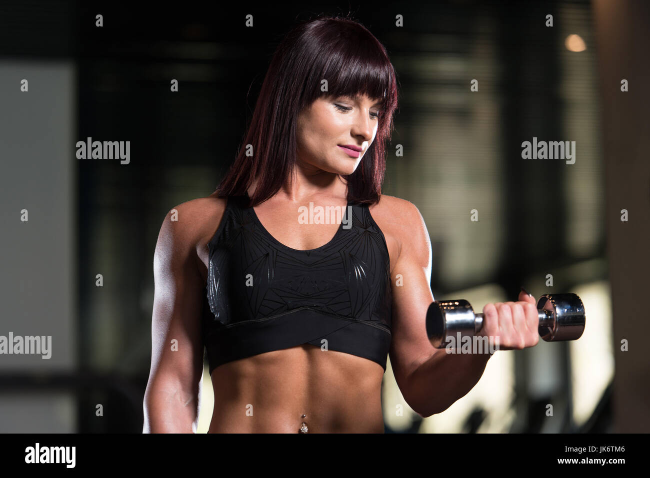 Female bodybuilding competition -Fotos und -Bildmaterial in hoher ...