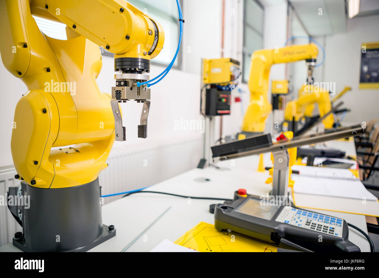Industrie roboter -Fotos und -Bildmaterial in hoher Auflösung – Alamy