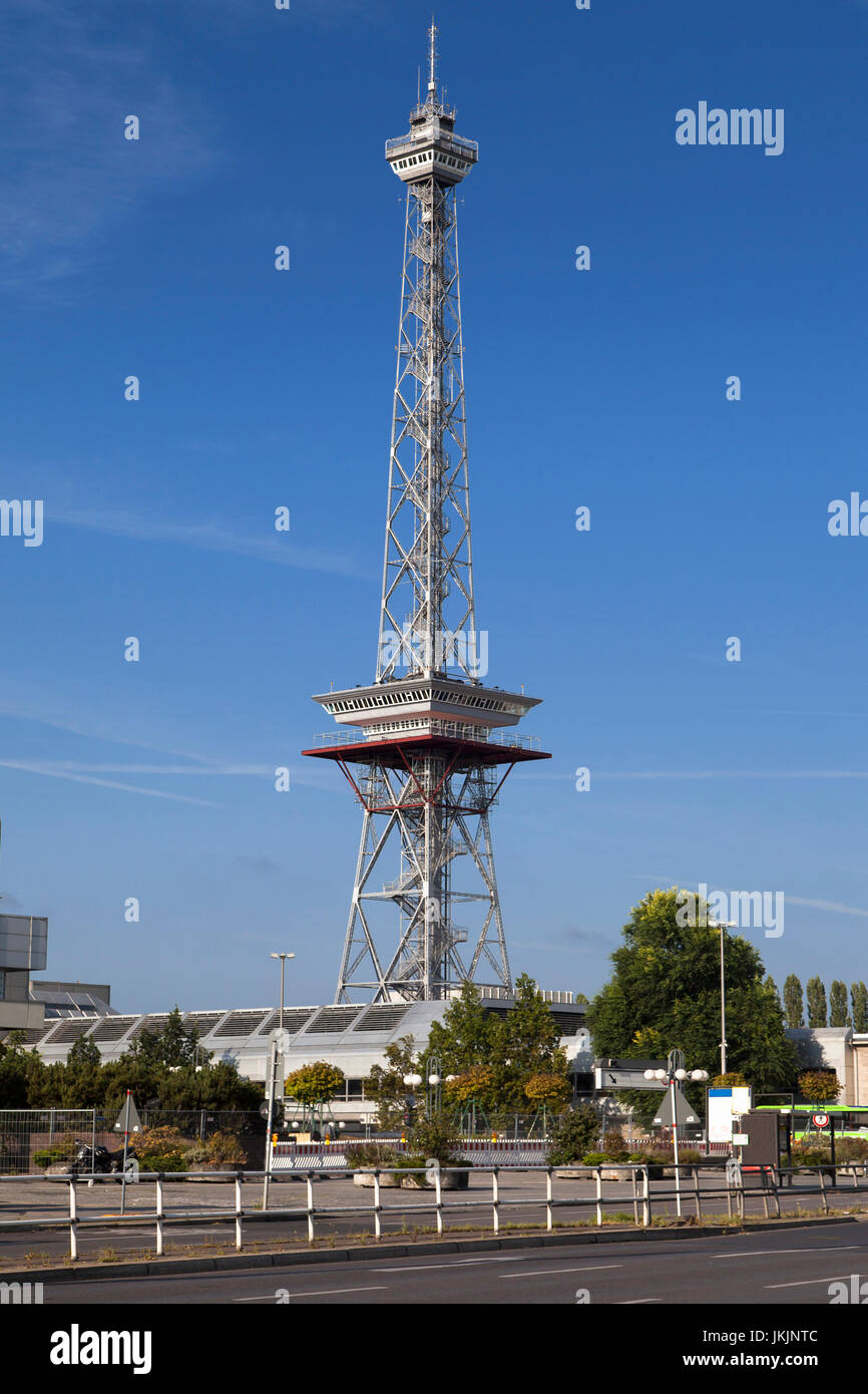 Funkturm berlin -Fotos und -Bildmaterial in hoher Auflösung – Alamy