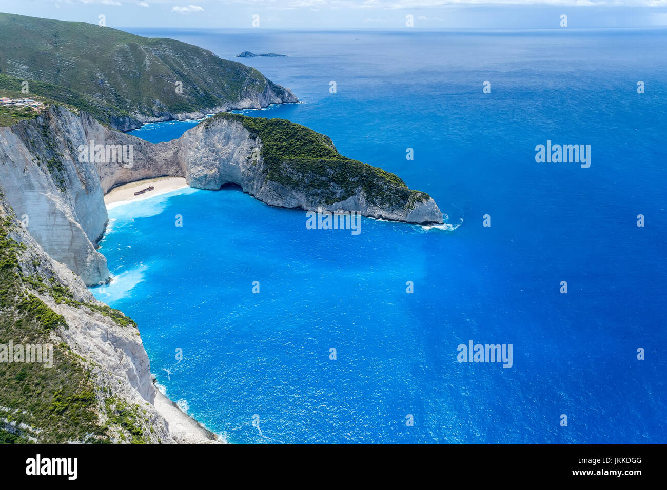 Luftaufnahme des (Shipwreck) Navagio Strand in Zakynthos Island ...