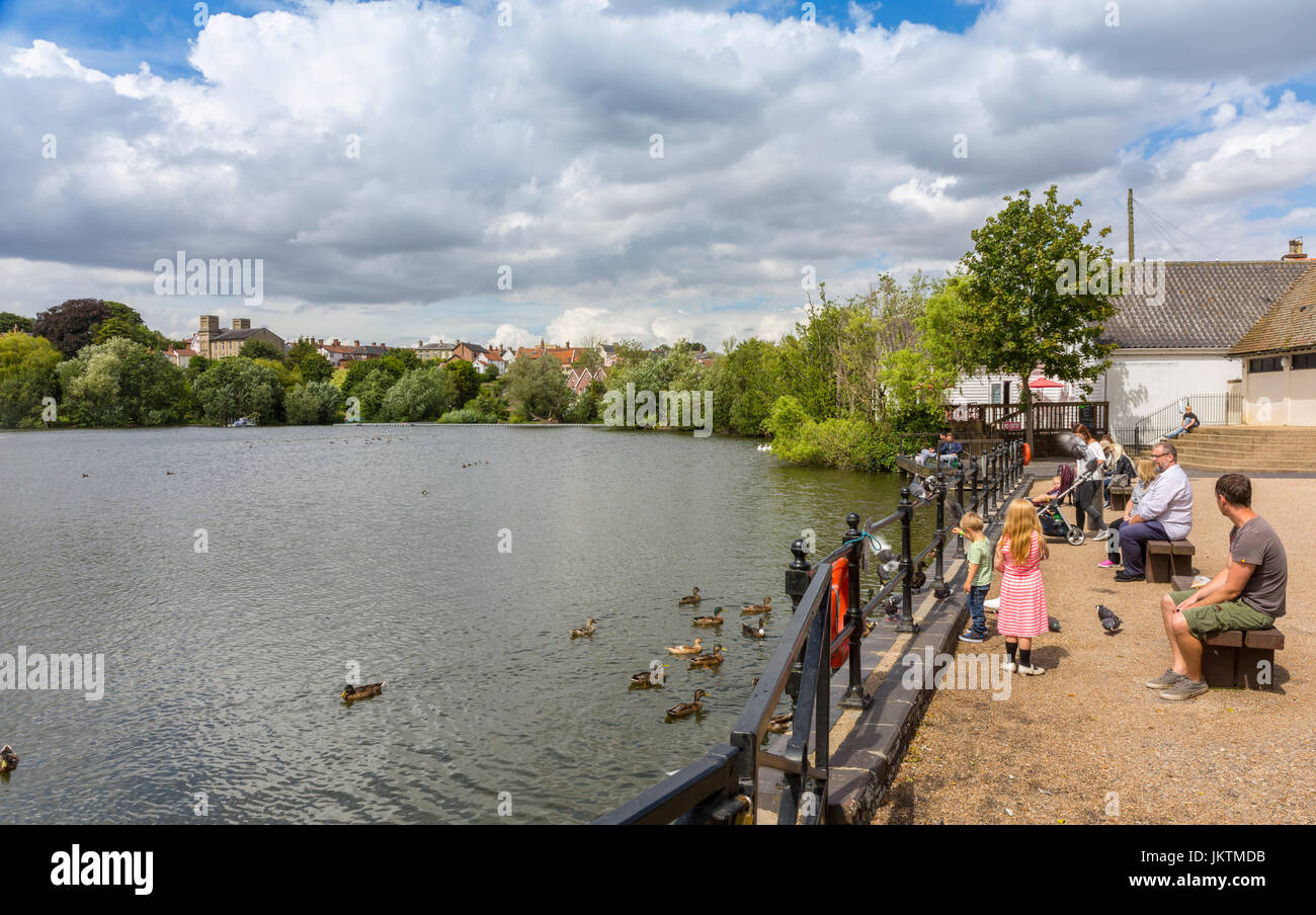 Diss stadt -Fotos und -Bildmaterial in hoher Auflösung – Alamy