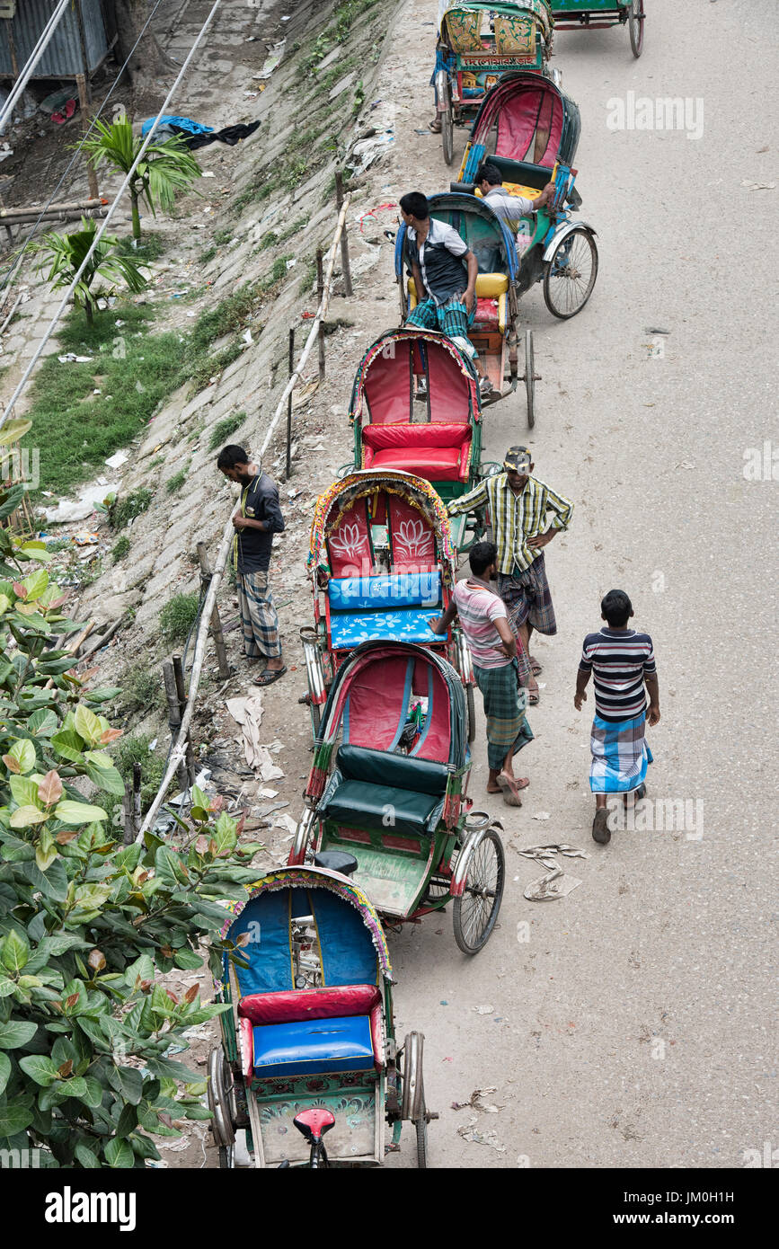 Rikscha dhaka -Fotos und -Bildmaterial in hoher Auflösung – Alamy