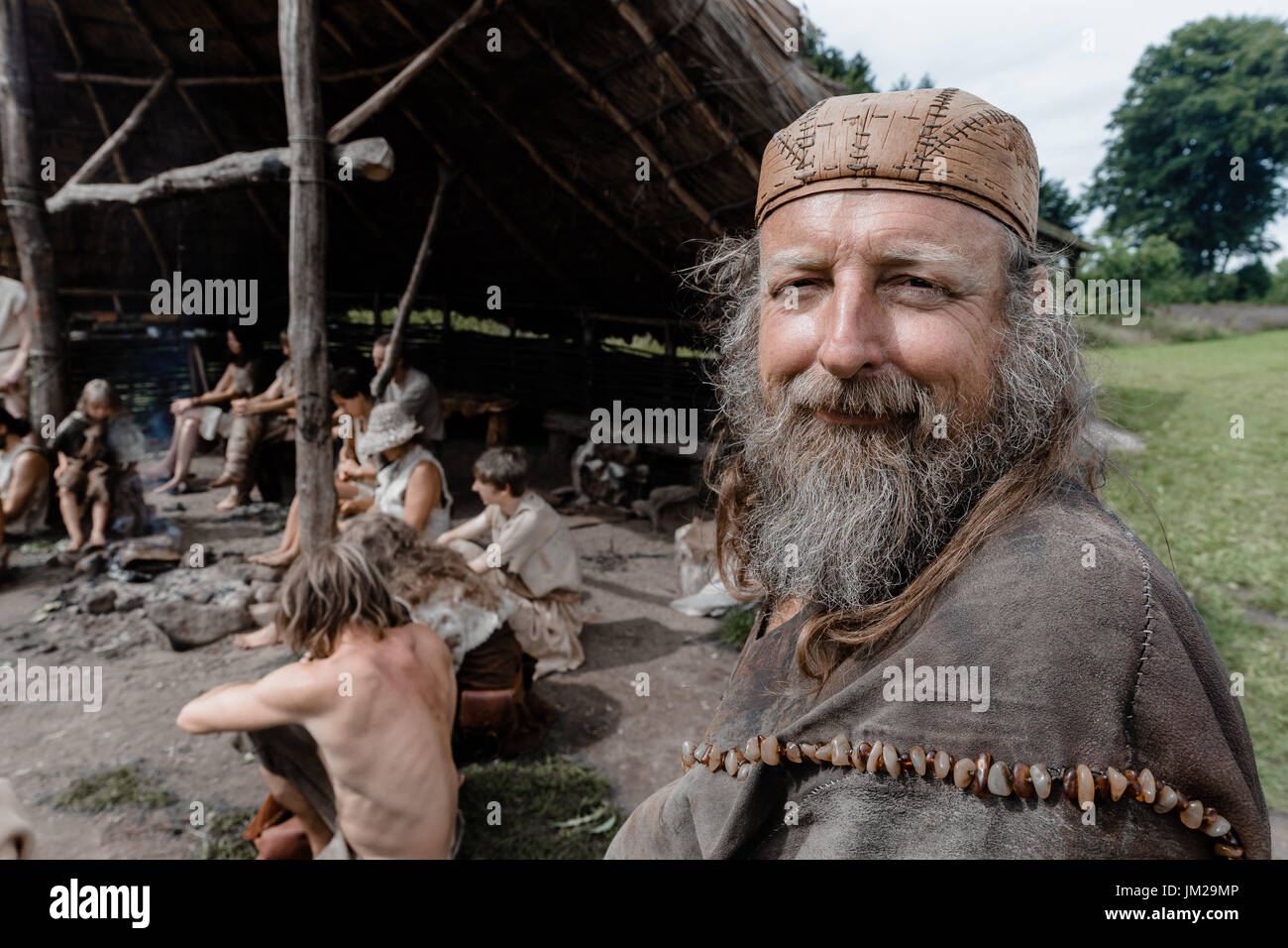 Altsteinzeit Leben Stockfotos und -bilder Kaufen - Alamy
