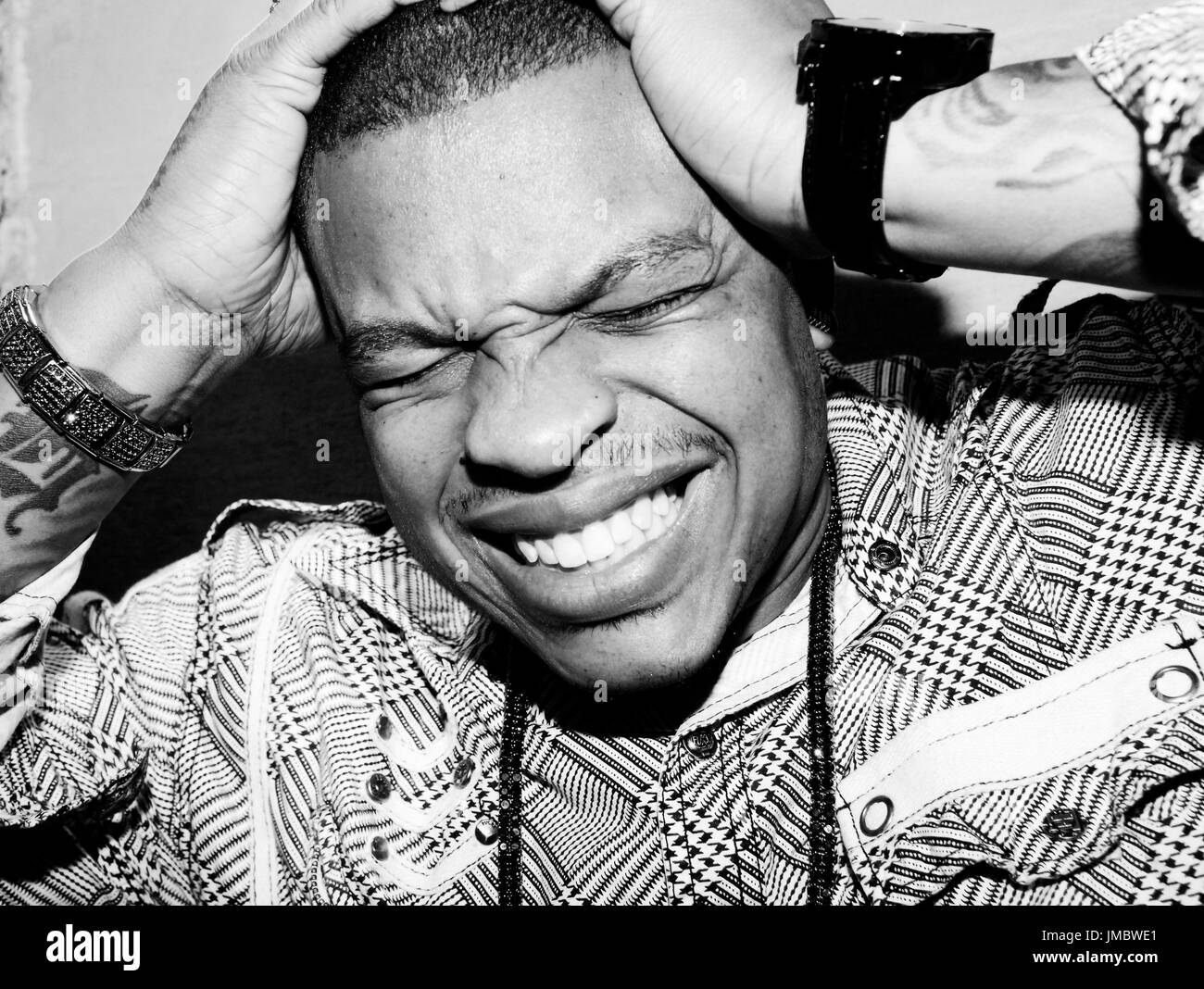 Dr. Dre son Curtis Young aka Hood Surgeon exklusives Studio-Portrait ...
